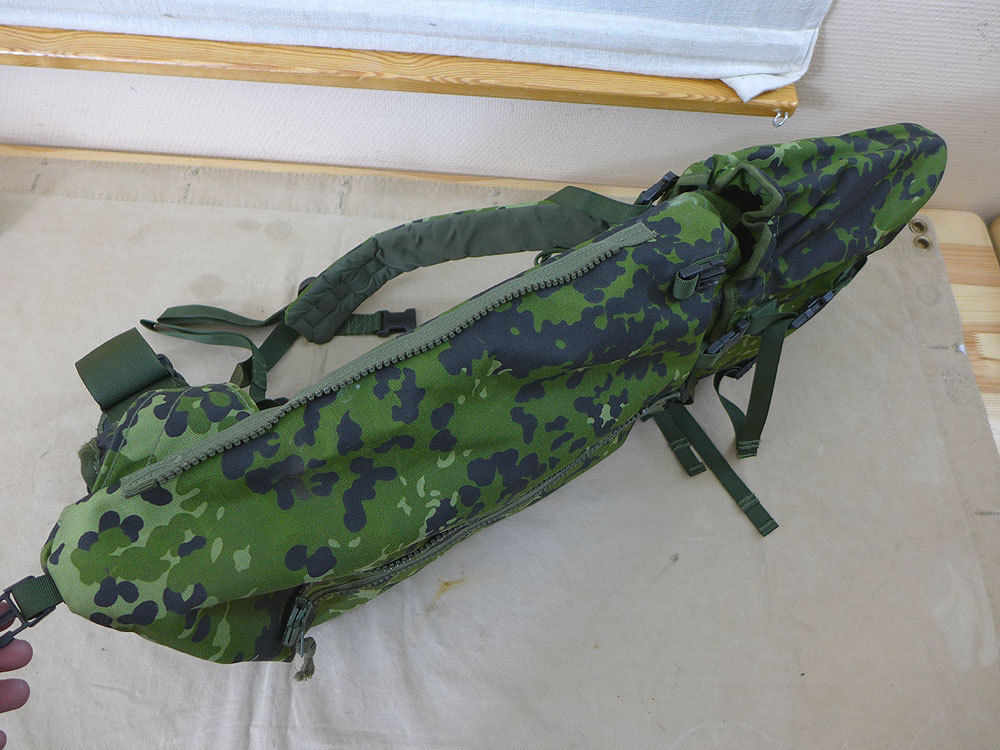 Webbingbabel: Danish Army Carl Gustav 84mm Ammunition M/96 Backpack