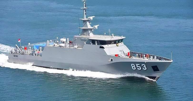 Garuda Militer: [Foto] Sea Trial KRI Tatihu 853