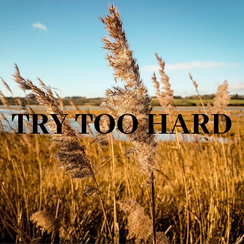 Jonny Michael Unveils New Single ‘Try Too Hard’