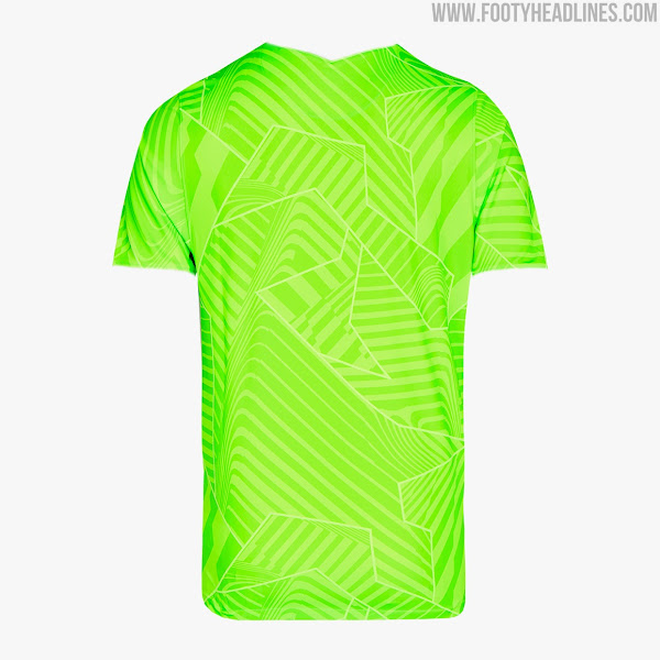 VfL Wolfsburg 21-22 Home & Away Kits Released - Footy Headlines