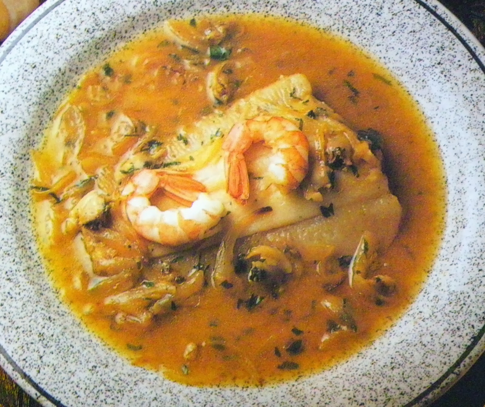 La cuisine méditerranéenne: Sole aux fruits de mer et au cidre