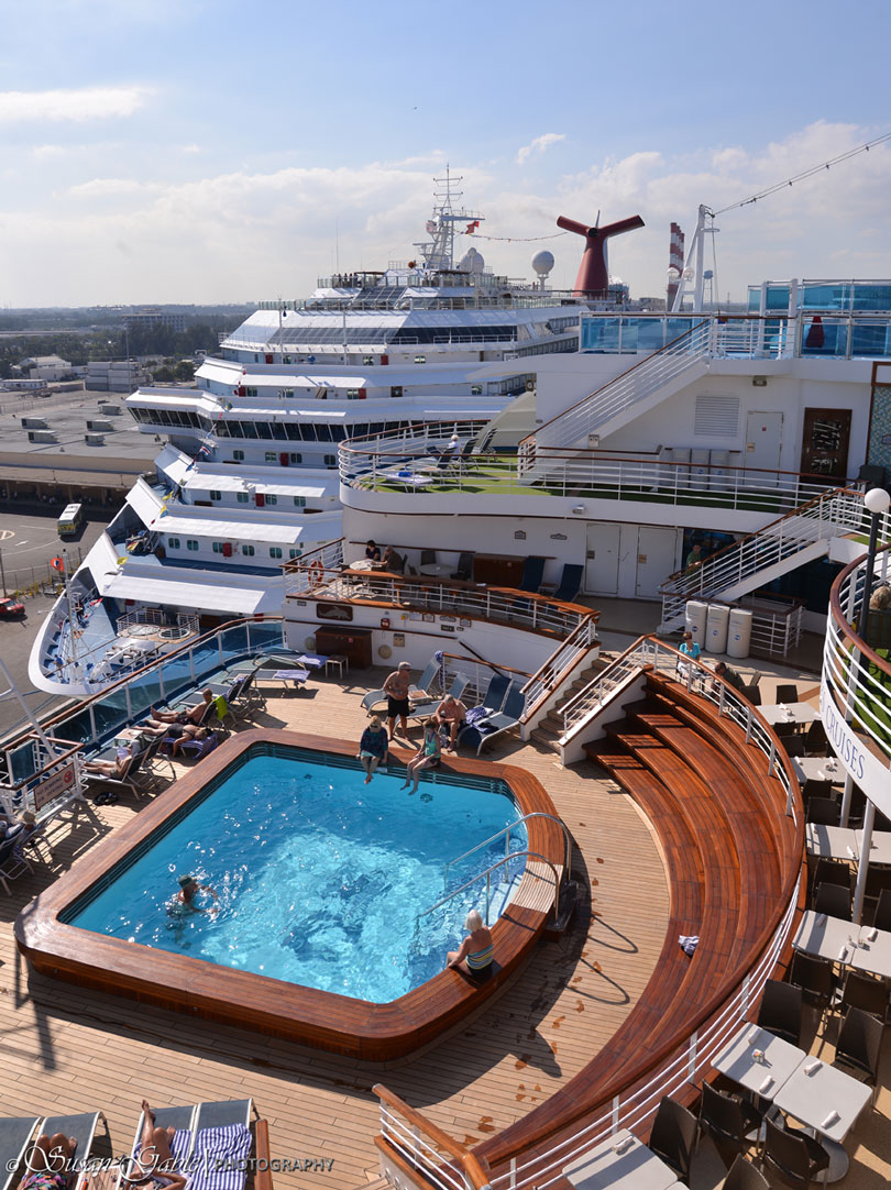 2BCruising: Emerald Princess - Embarkation