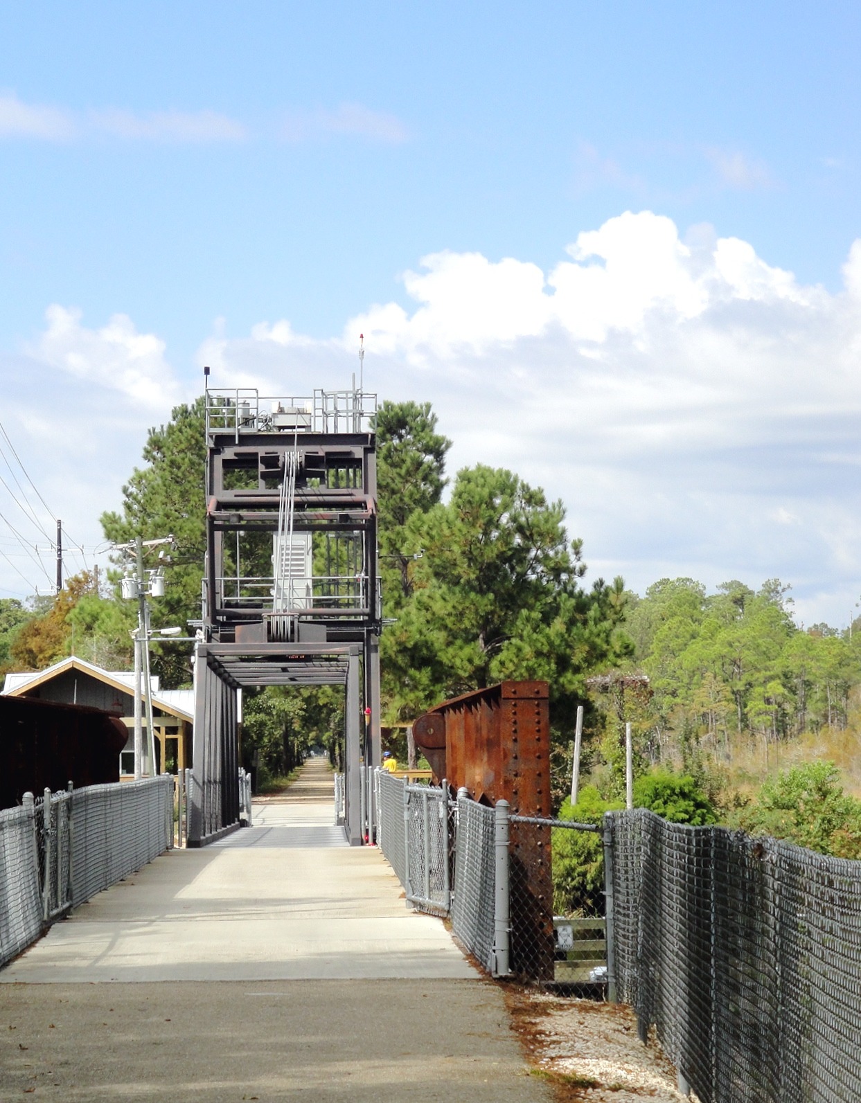 BikerBuck's 50-50: Oooh LA LA!