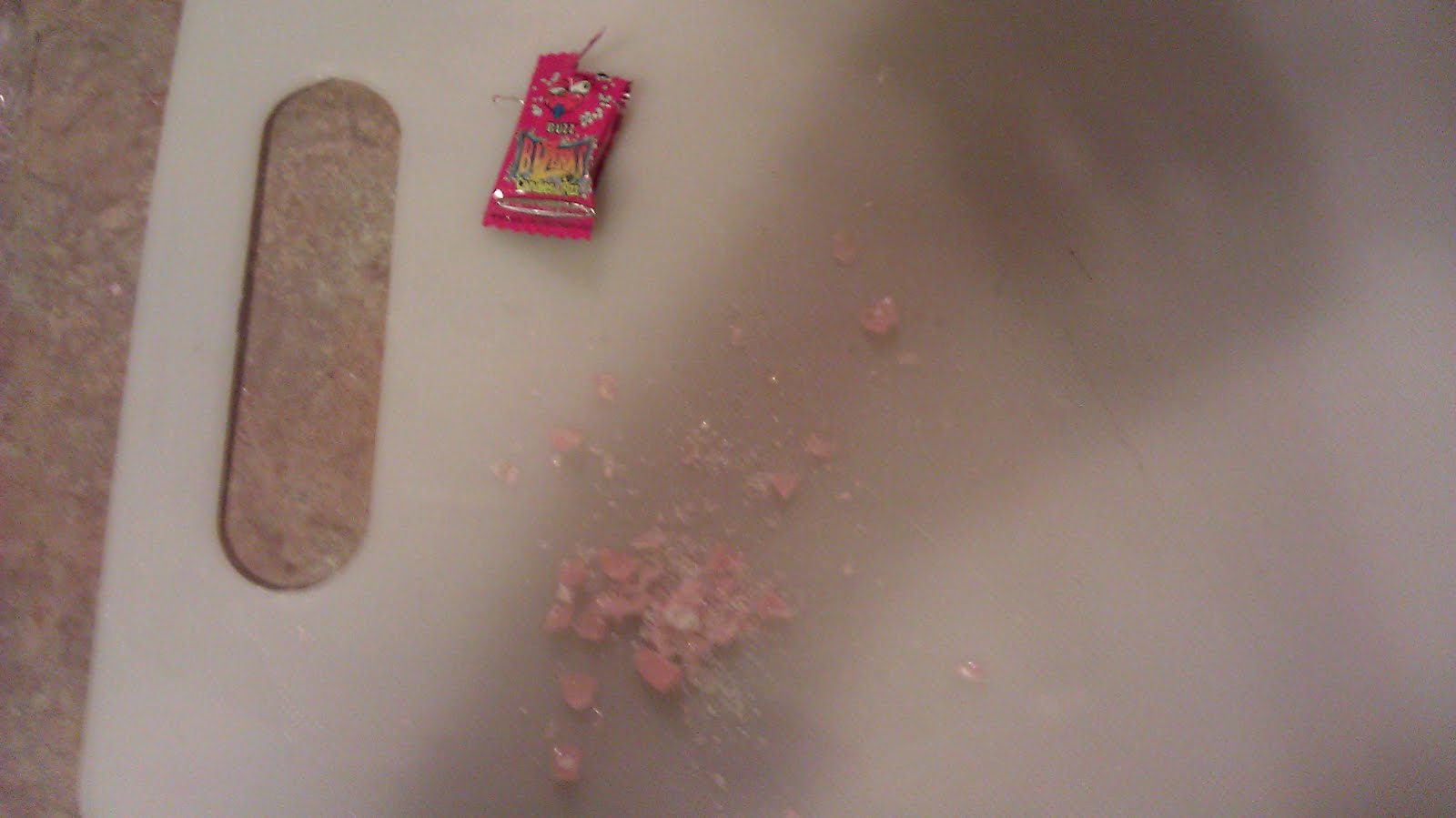 Candy Booze: Bizzerks Candies That Fizz Vodka