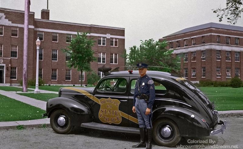 18 Incredible Colorized Photos of American Police Cars From Between the ...
