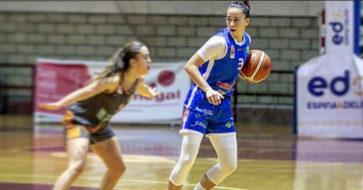 BASKET ALICANTI: LF2: SALOMÉ GARCÍA FICHA POR BARSA CBS