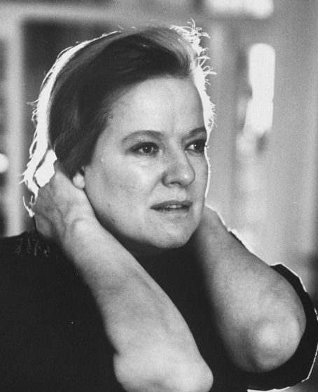 Kim Stanley - Alchetron, The Free Social Encyclopedia