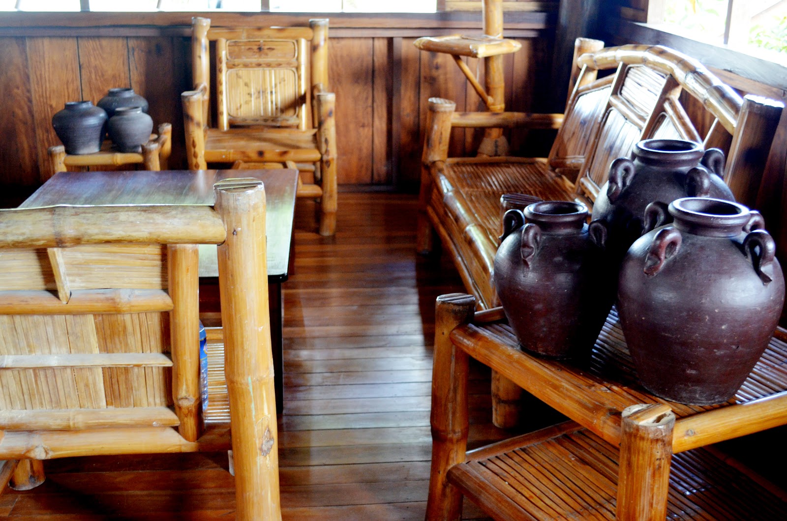 H E L L O ♥ K I M M Y : Dona Aurora Quezon House in Baler