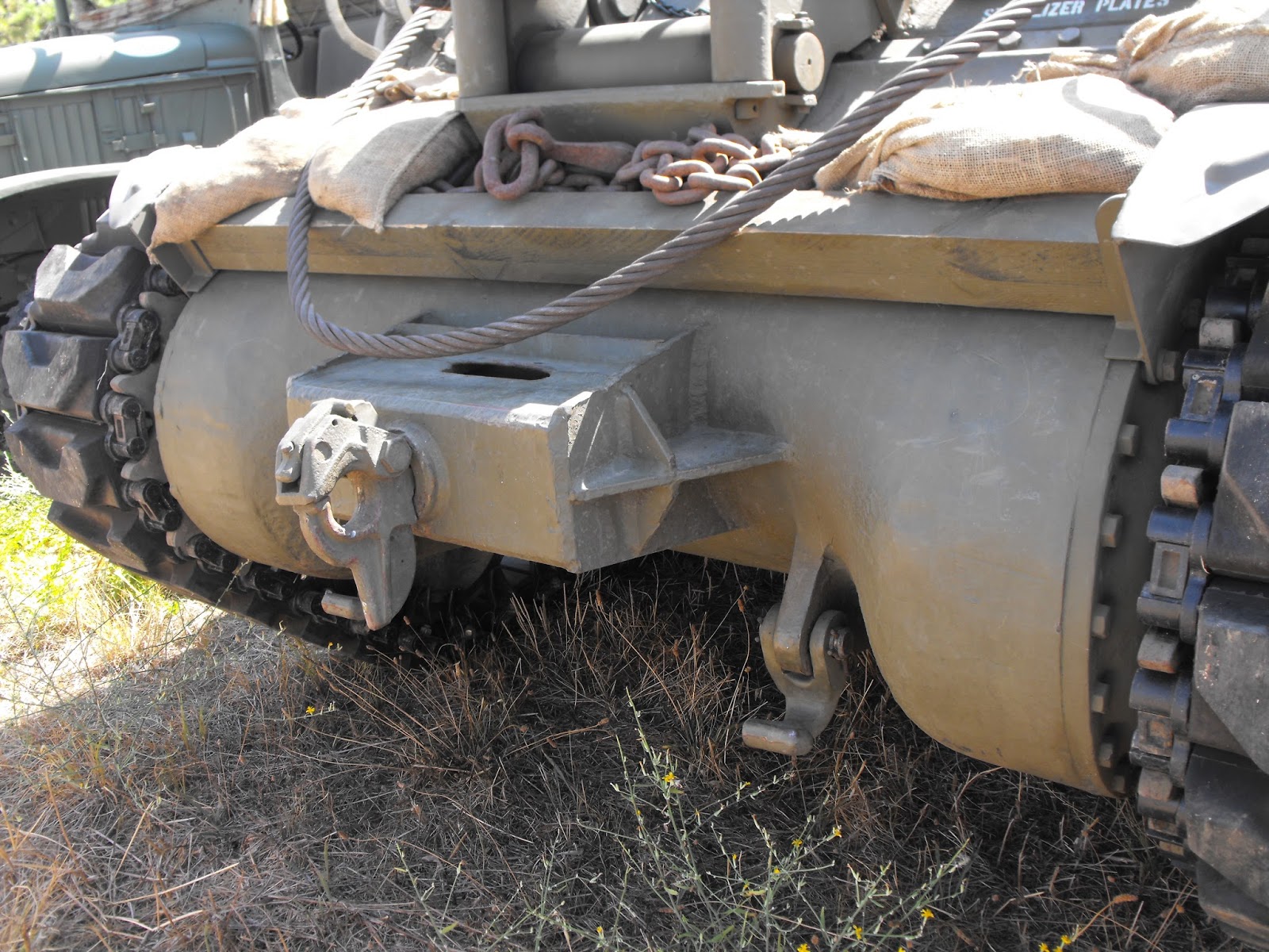 USS-Prizuttu: Walk around: Sherman "recovery" M32 B1