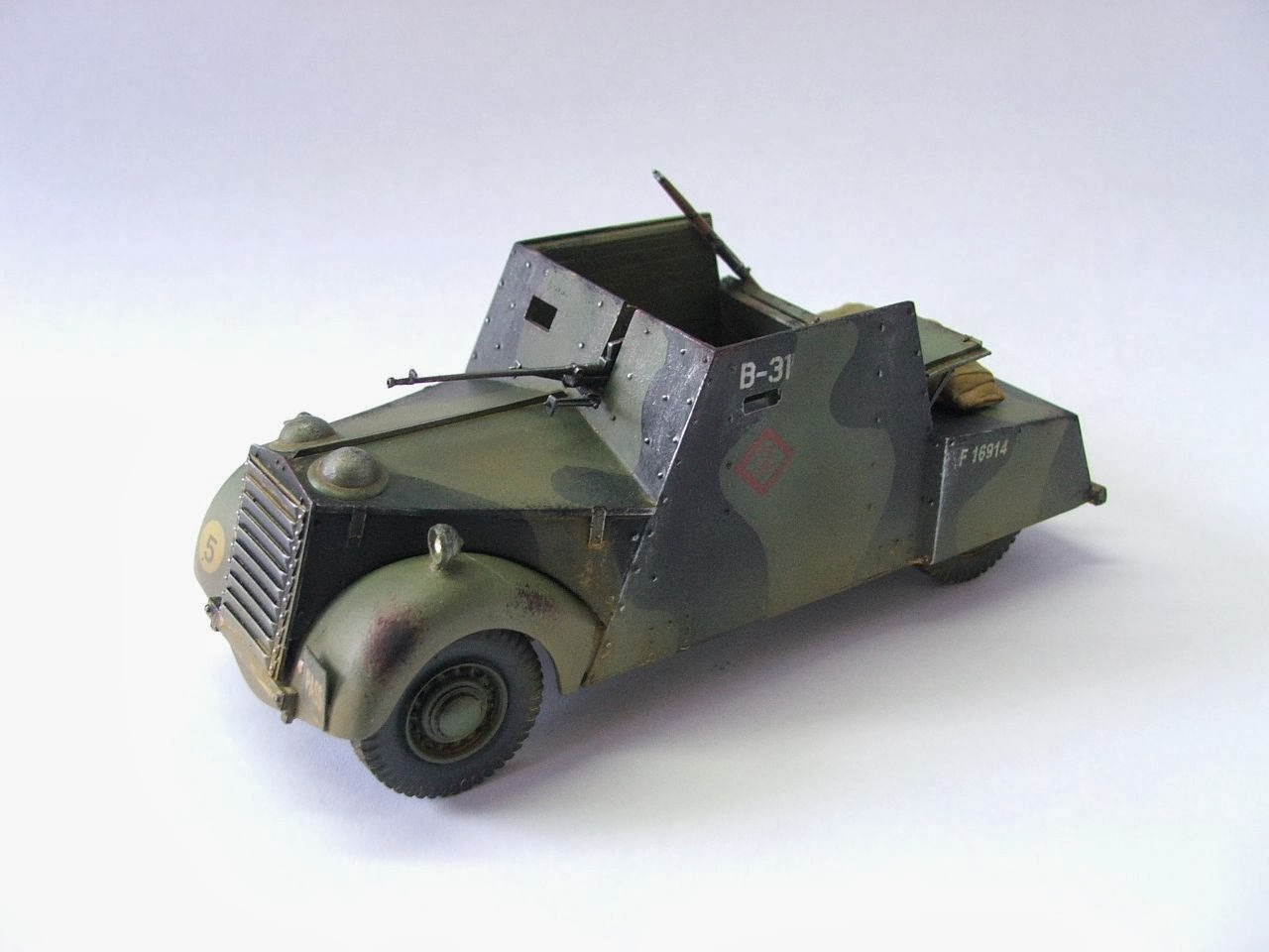 Panzerserra Bunker- Military Scale Models in 1/35 scale: Beaverette Mk ...