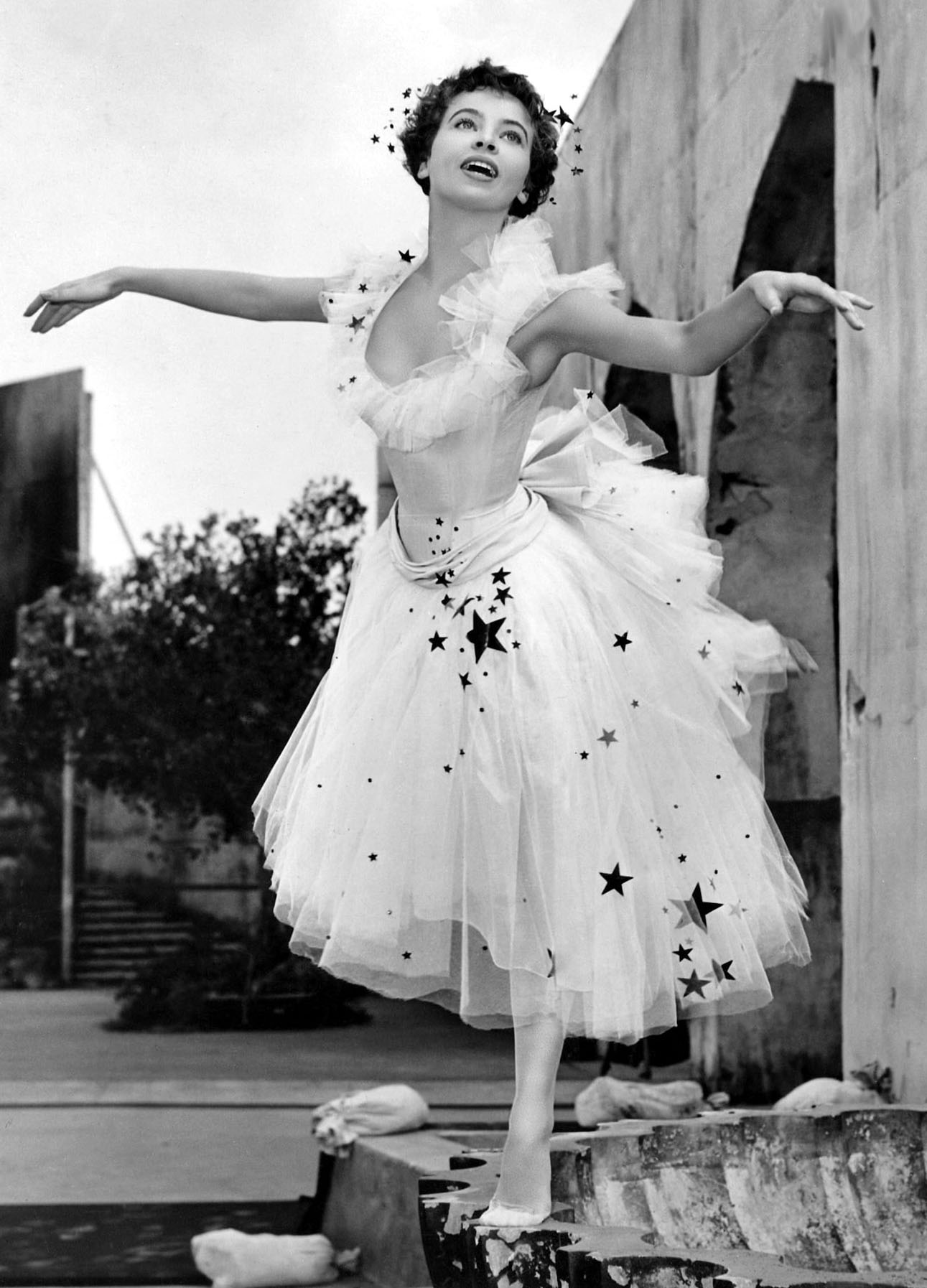 Shades of Gray: In Observance of International Dance Day...