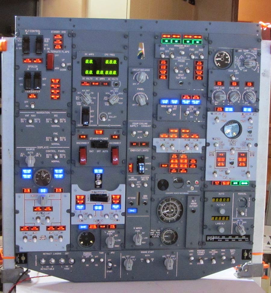 Thanos Motion Simulator Electronics: 737NG Simulator Project