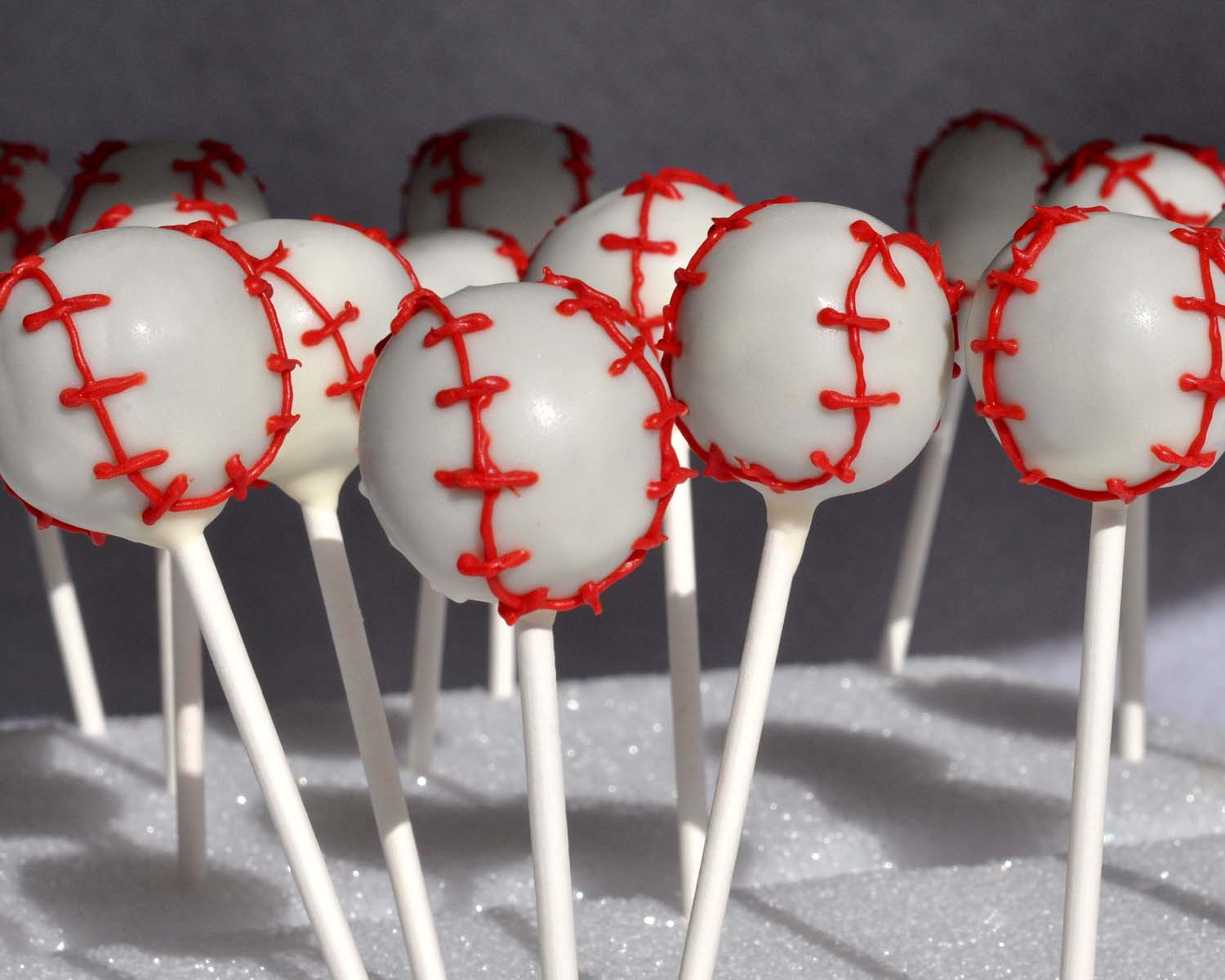 Beki Cook's Cake Blog: Take Me Out to the Ball Game - Cake Pops