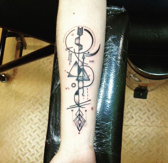 50+ Sacred Geometric Tattoo Designs (2019) Abstract Shape, Style Ideas ...