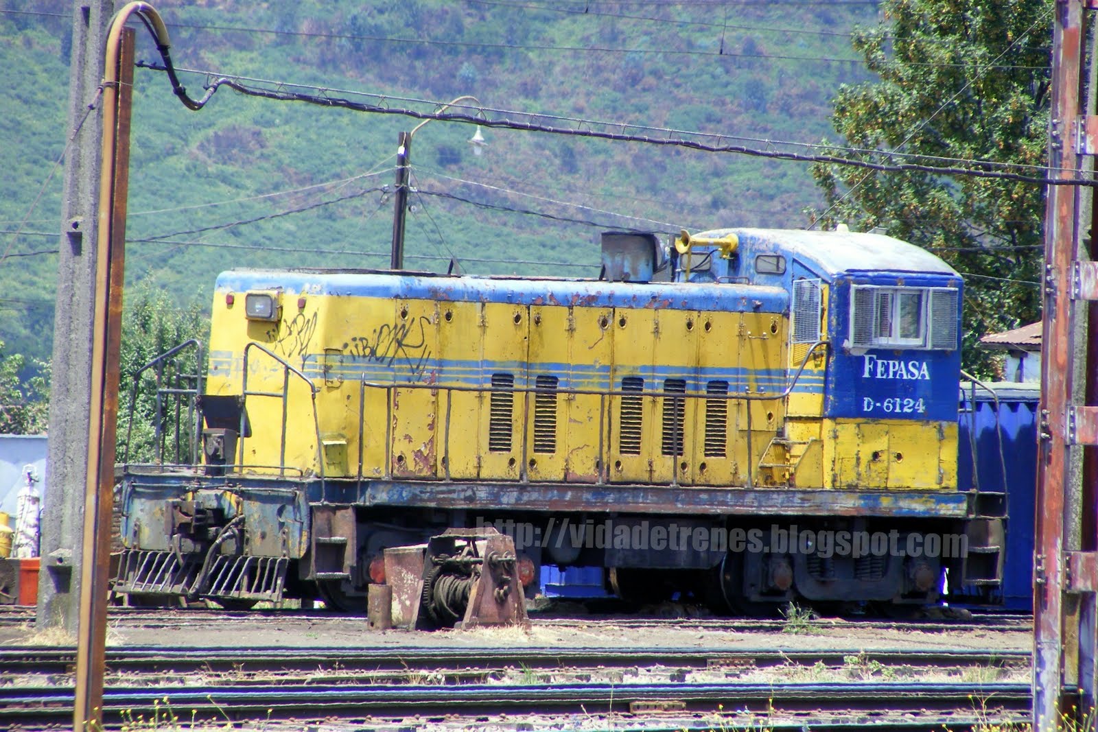 TEMUCO Locomotoras D-6124 Y D-301 | Vida de Trenes