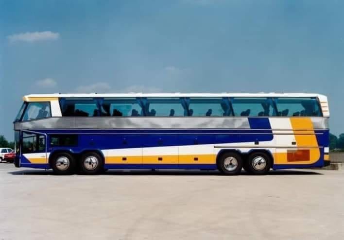 NEOPLAN Spaceliner sinónimo de comodidad y gran presencia