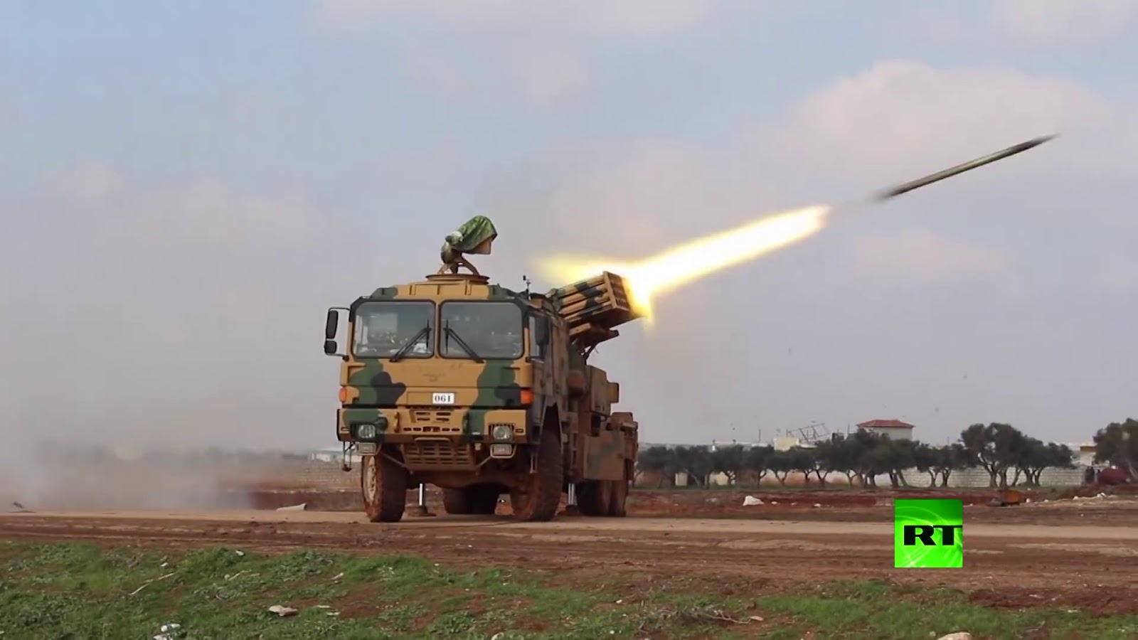 Historia y tecnología militar: Lanzacohetes T-122 turco en Siria