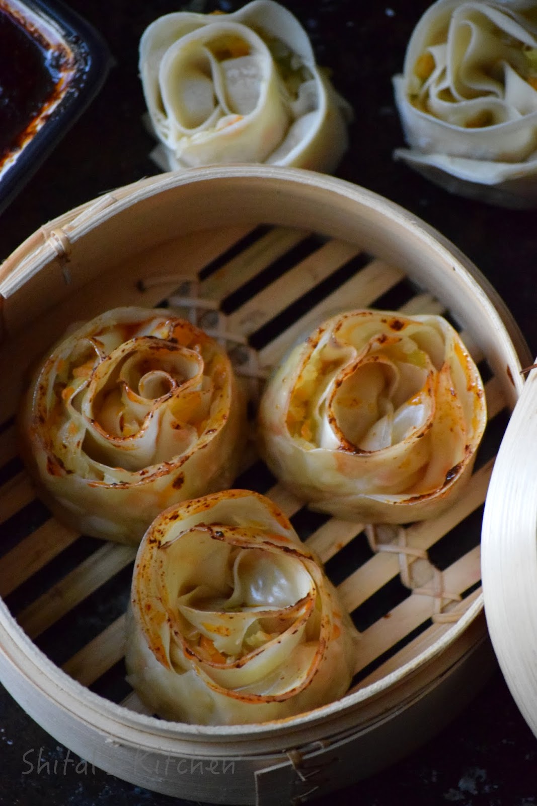 Shital's-Kitchen: Rose Shaped Dumplings