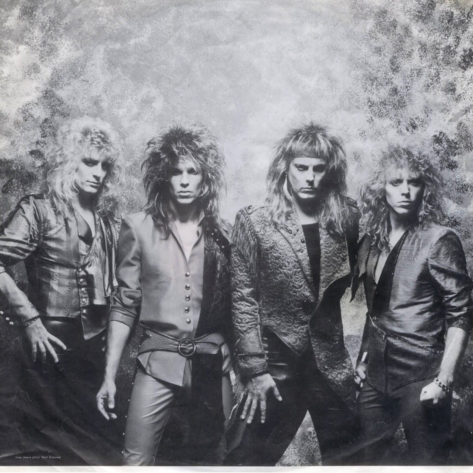 1985 Under Lock And Key - Dokken - Rockronología