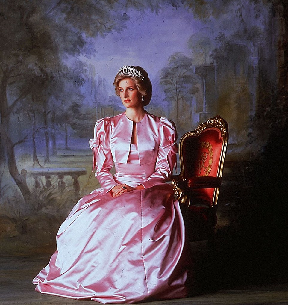 The Life & Work of Lord Snowdon (1930-2017) :: TIG | Digital Publication