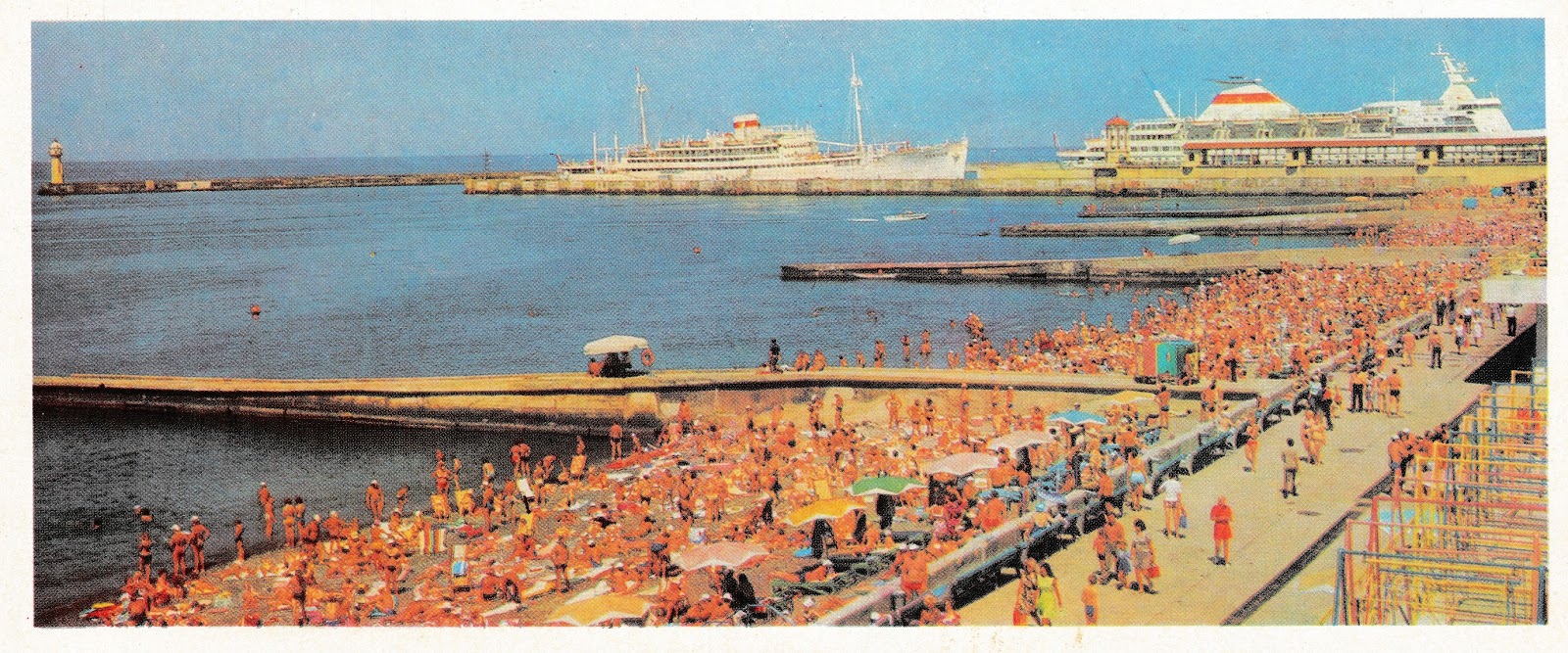The Left Chapter: Sochi 1978 -- A Postcard Visit to a Soviet Resort City