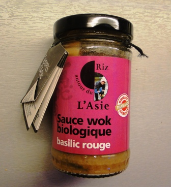 Ma Miss Marguerite: Wok de poulet au basilic rouge / Saumon au bouillon ...