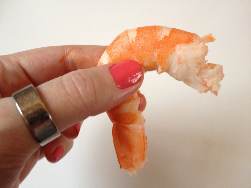 Free From G.: How To Peel and Devein Prawns