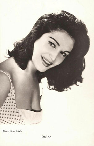 Dalida: Primeiros anos: do Cairo a Paris