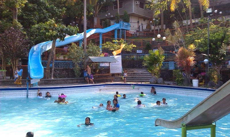 Ravishing World: Get High in Makiling Highlands Resort!