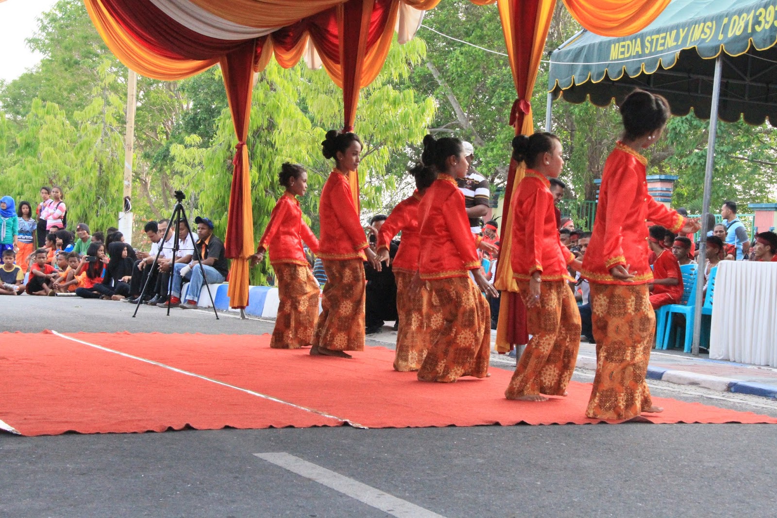 Keanekaragaman Kepulauan Kei / Kei Island: Tarian Khas Masyarakat ...