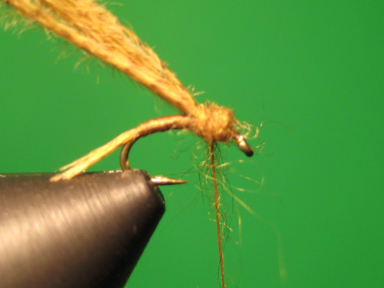 My Trout Fly: How to tie the WD-40 emerger.