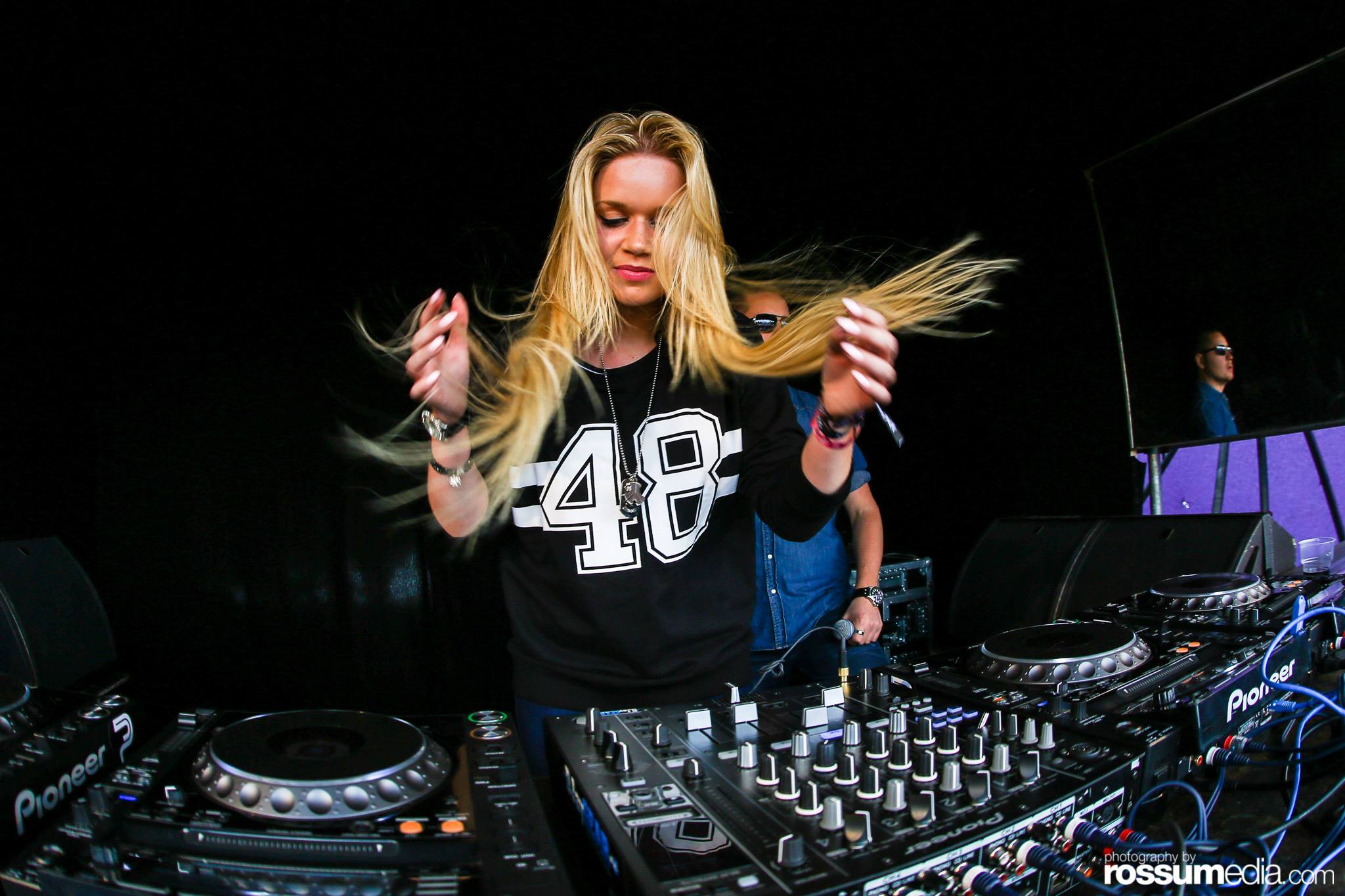 djzeroberto.blogspot.com: Dj Mandy Praet / Destaque