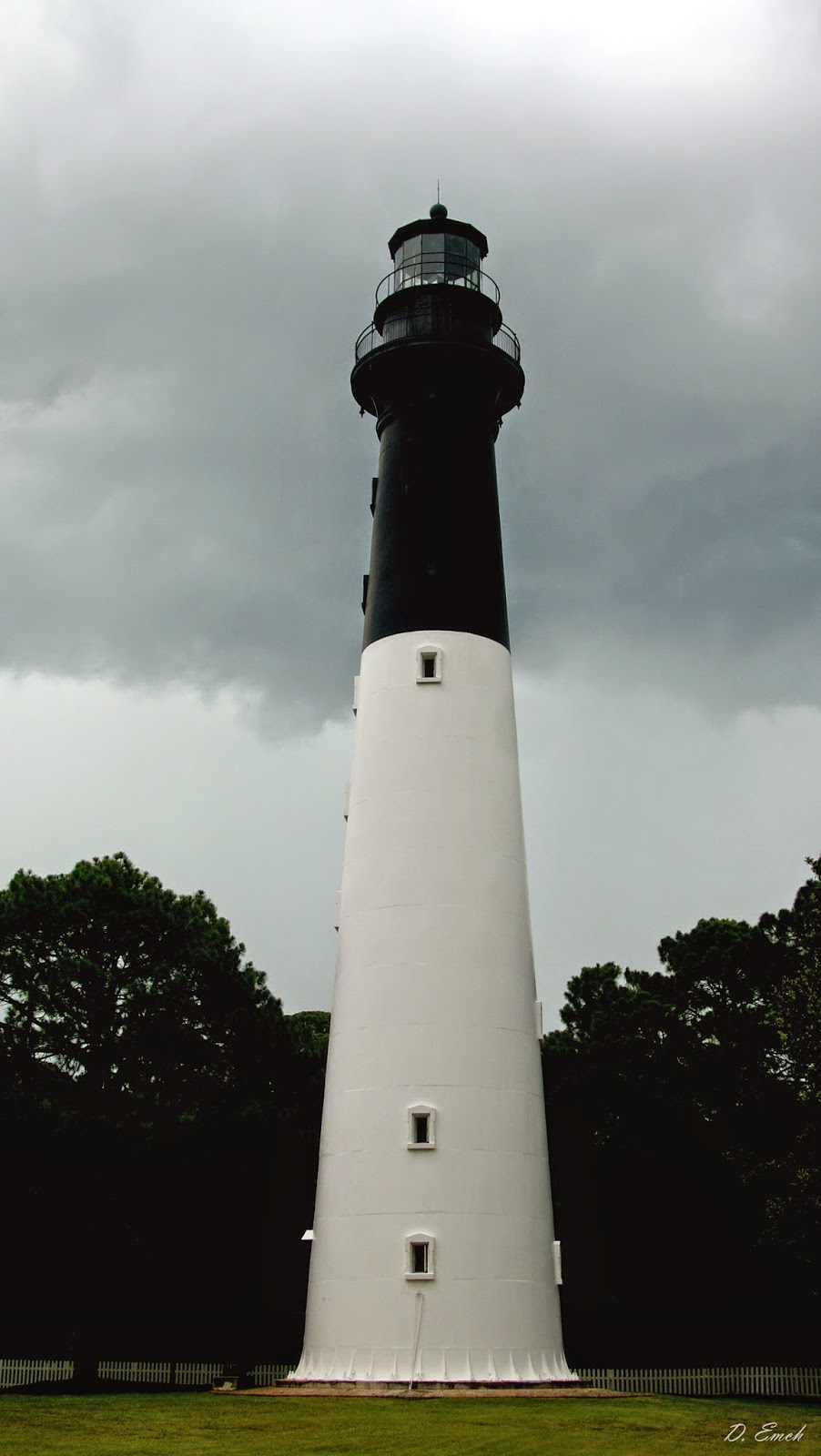 Capture America Journal: Lighthouses of the Low Country 7/2/14