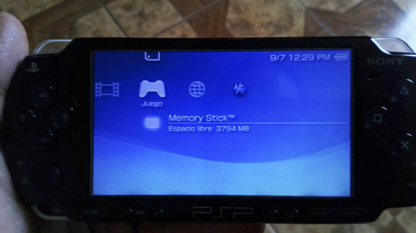 Iceberg Black: Instalar Custom Firmware 6.61 PRO-C2 en PSP con/sin ...