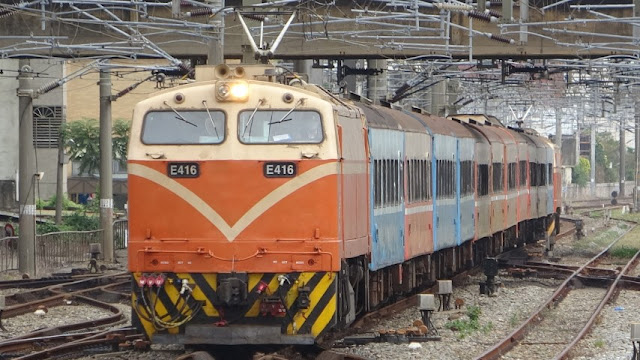 Blair's 鐵道攝影: E416電力機車 / TRA E416 Electric locomotive