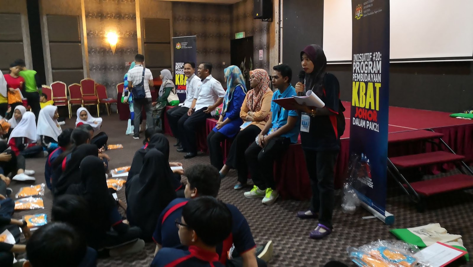 Kem Pembudayaan KBAT Sains Matematik Negeri Johor - SMK Taman Bukit ...