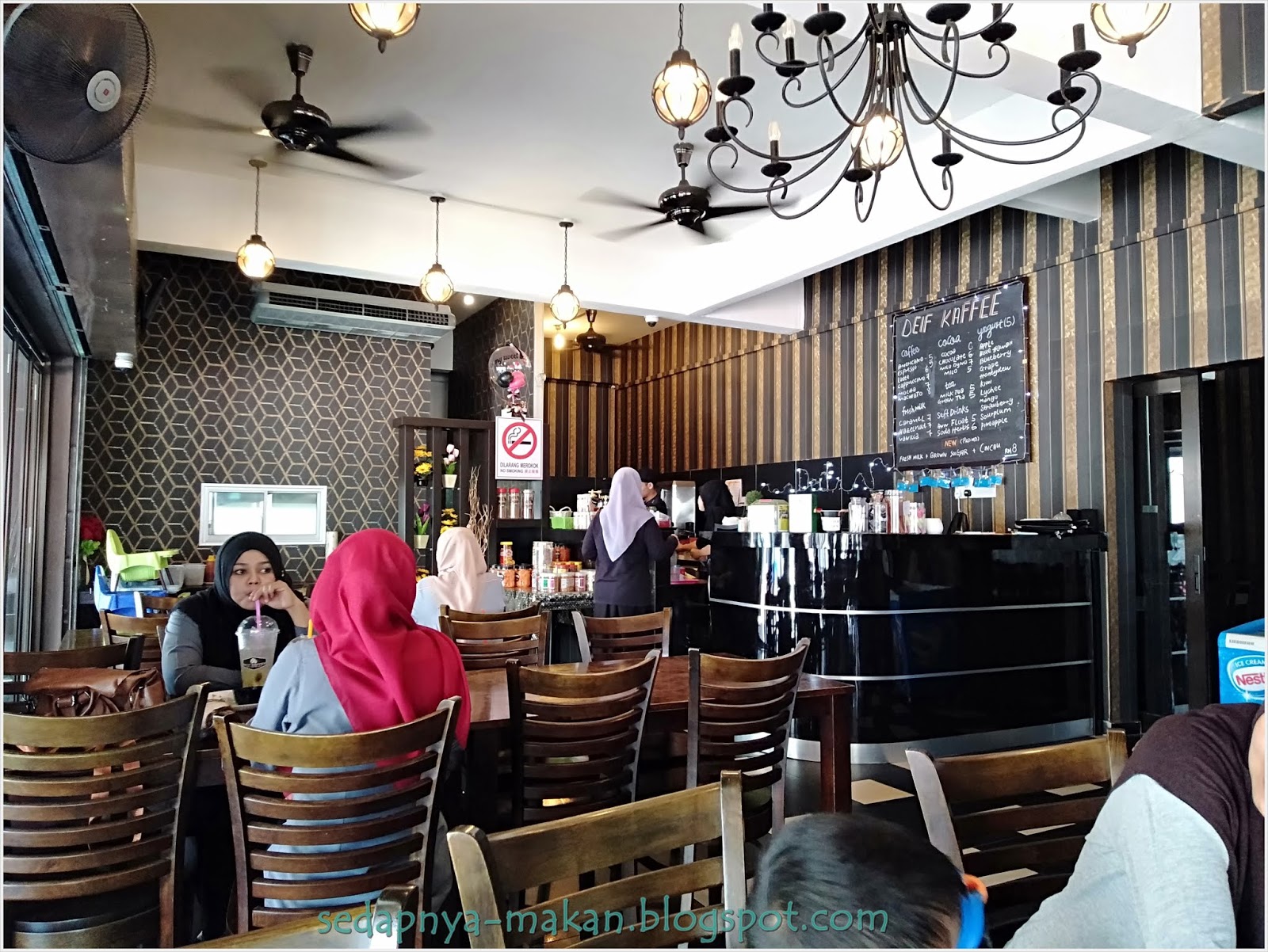 MaKaN JiKa SeDaP: Western food di Deif Kaffee, Manjung Perak