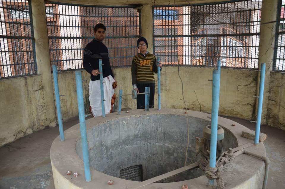 Shri radha navrangi lal mandir devvrand