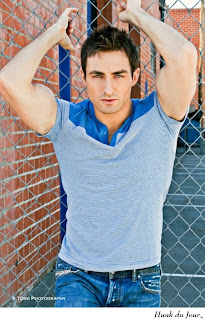 Welcome to my world.... : Your Hunk of the Day: Scott Nevins