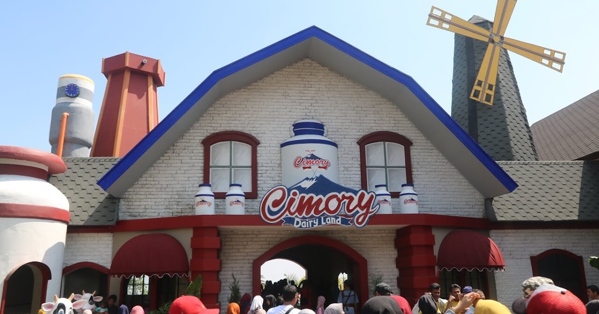 Musim Liburan di Cimory, Prigen: Mengenal Peternakan Sapi hingga Hasil ...