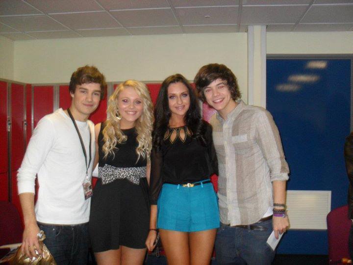 Jonas| Direction| News: One Direction Backstage Birmingham