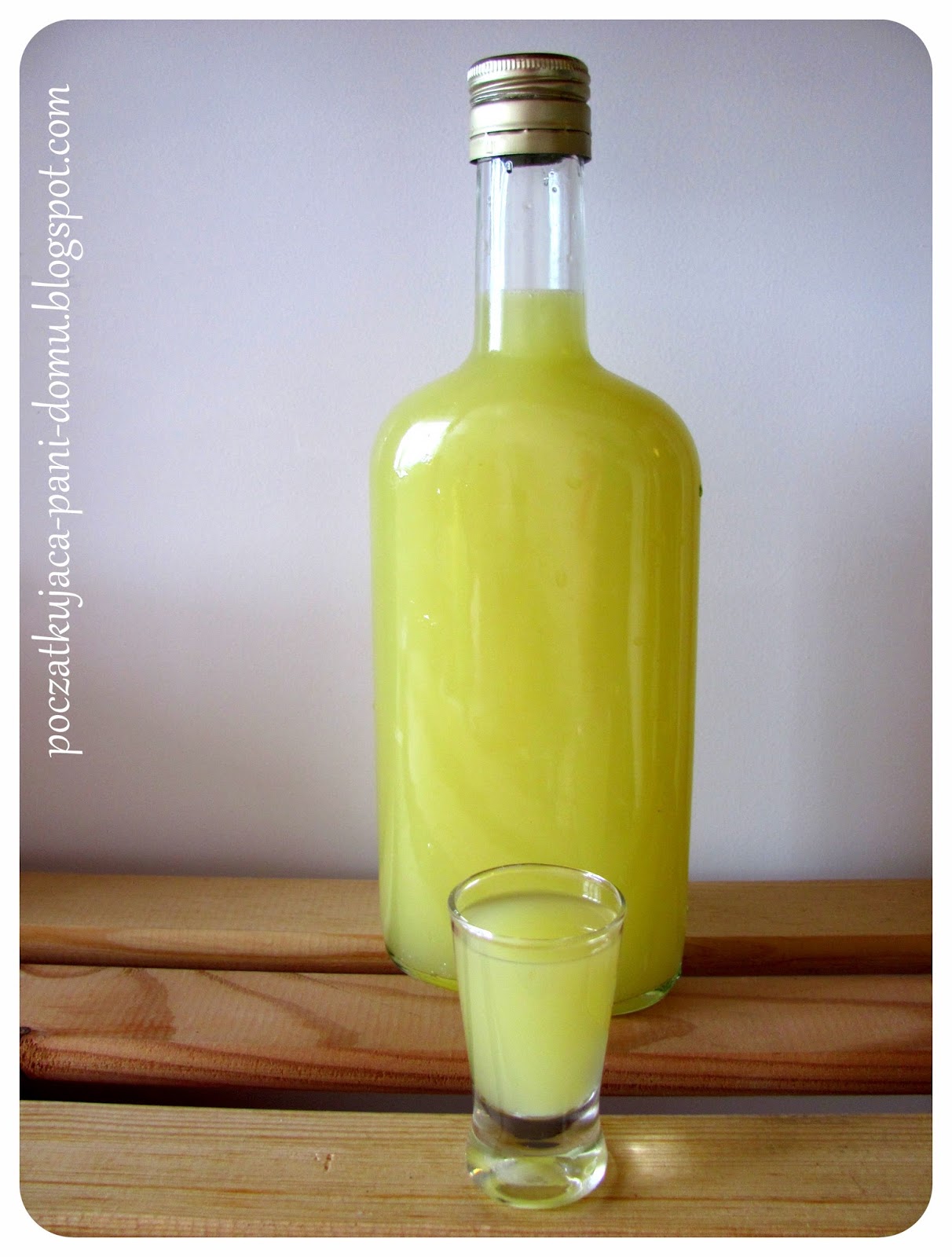 Początkująca pani domu: Cytrynówka na miodzie.