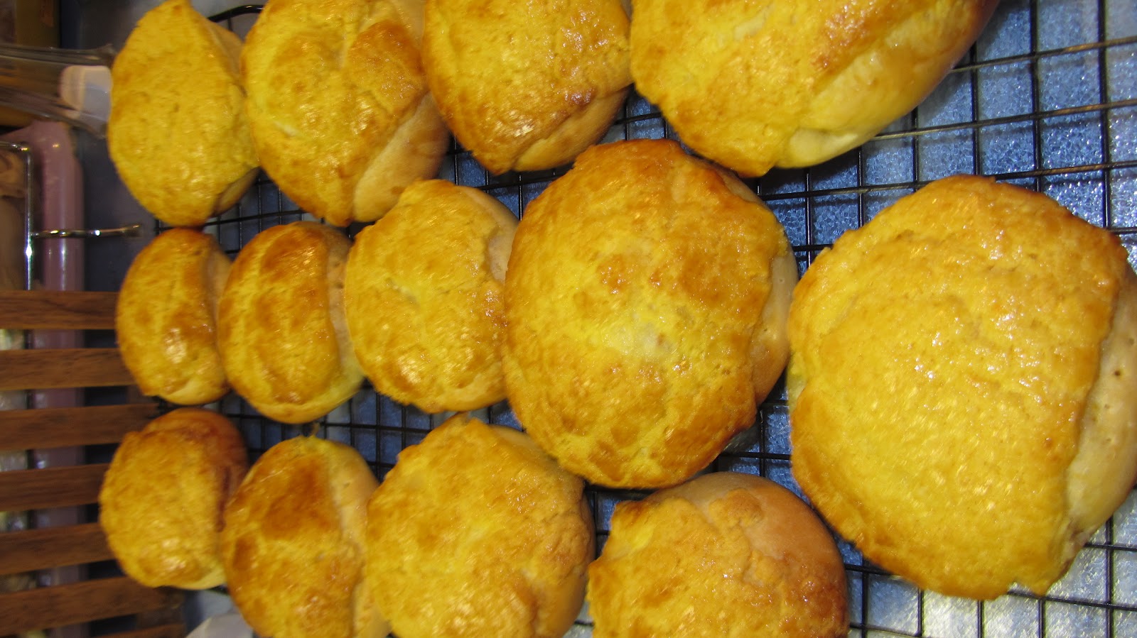 Amy Learns to Cook and Bake ^.^ --> x.x