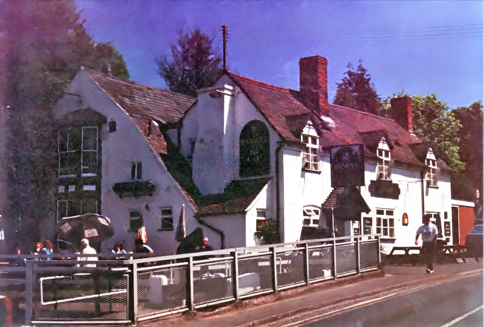 Pubs: Then & Now: #153 The Lock, Wolverley, Worcestershire : 1987 to 2013