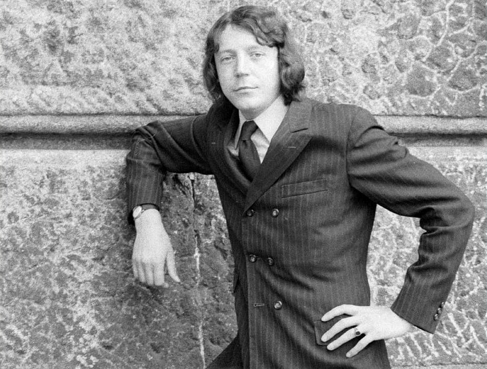 Learn Czech Through Song: Petr Novák - Já budu chodit po špičkách (I'll ...