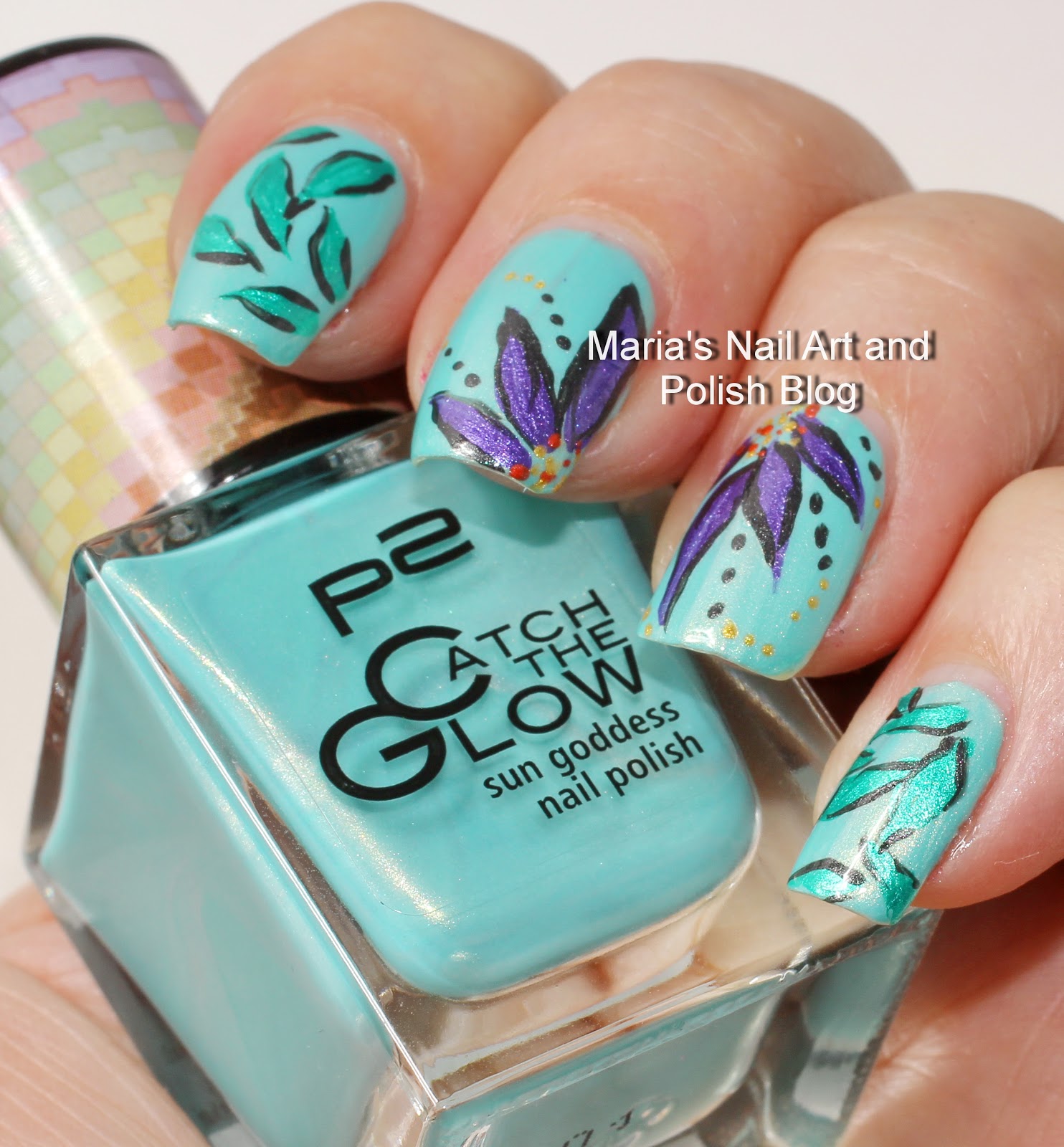 Marias Nail Art and Polish Blog: Abstract floral nail art on Chilly Breeze