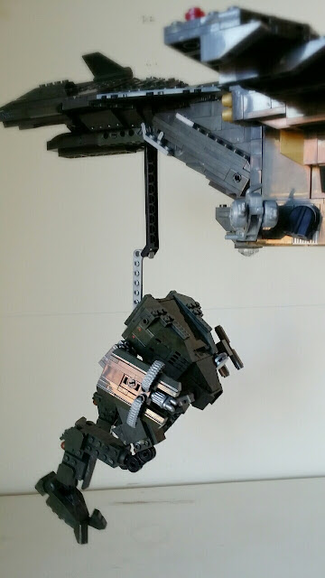 REVIEW: MEGA Bloks Halo Pelican Gunship from 2013 | The Test Pit