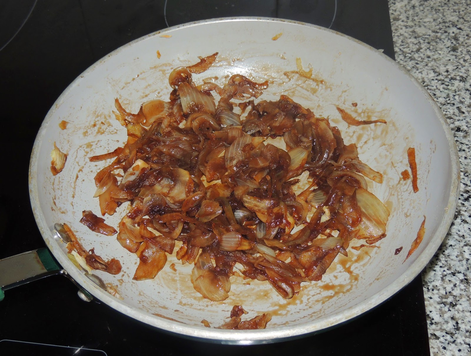 El placer de cocinar: CEBOLLA CARAMELIZADA AL VINAGRE DE MÓDENA