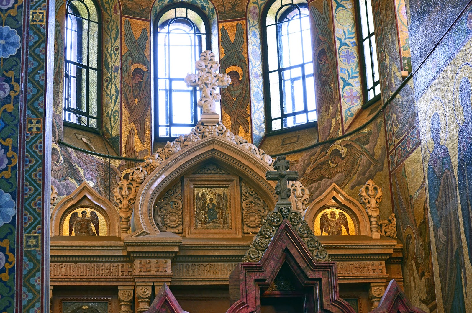 Blok888: Top 10 Most Amazing & Beautiful Churches in the world 1