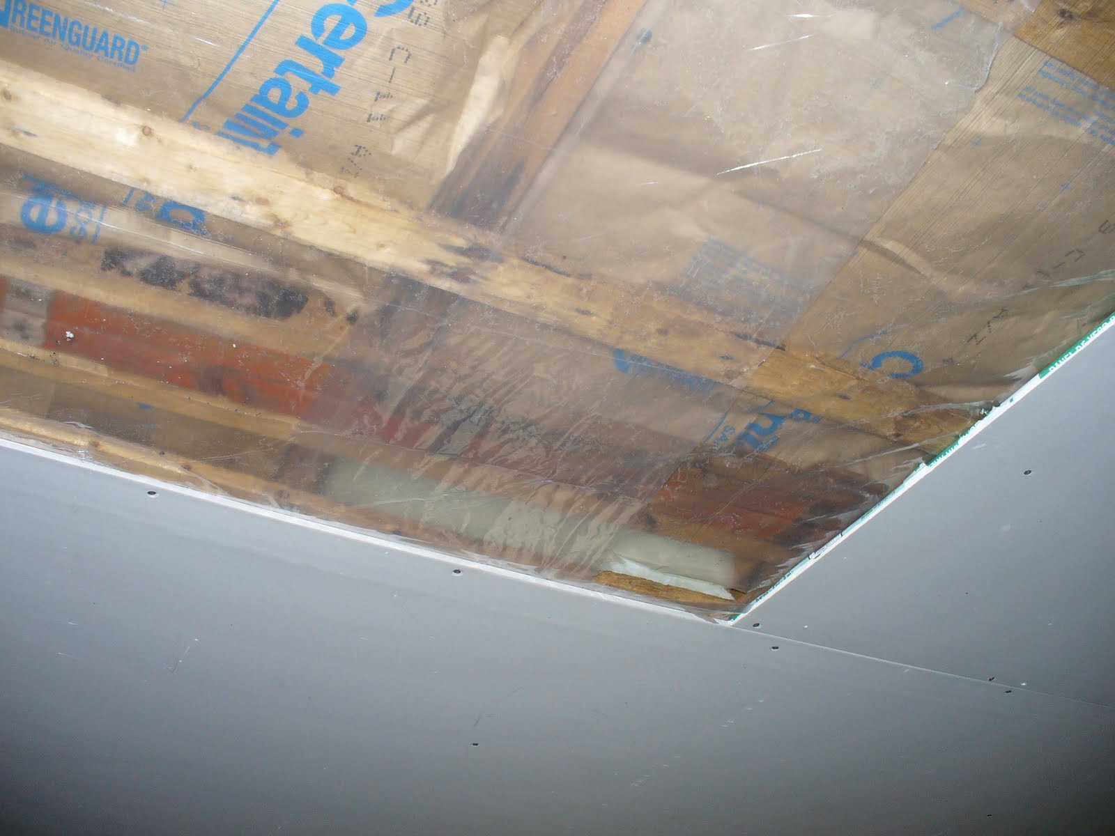 Inspire-Home: Turning an Ugly Duckling Room into a Swan